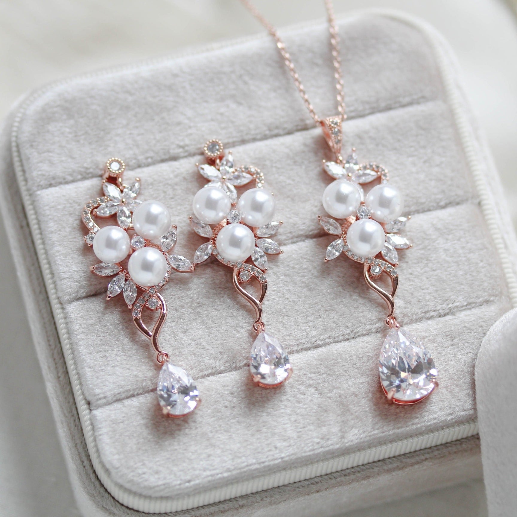 Rose gold Bridal necklace and earring set MIA – Treasures by Agnes