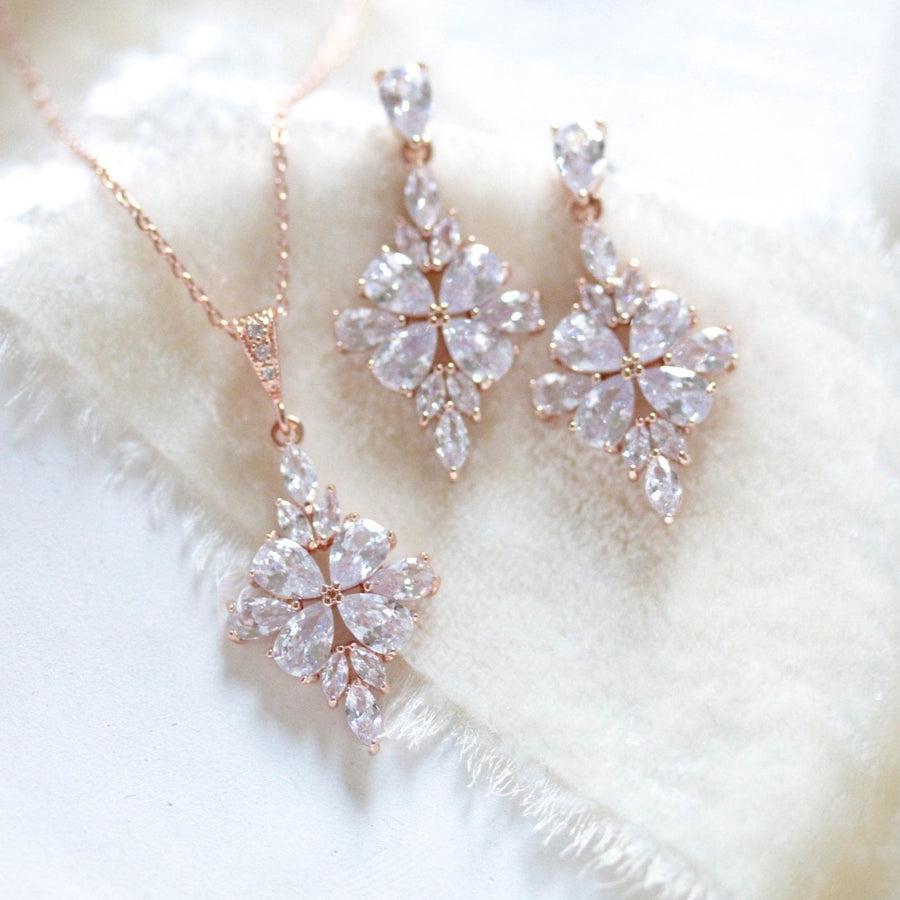 Simple Gold Jewelry Set