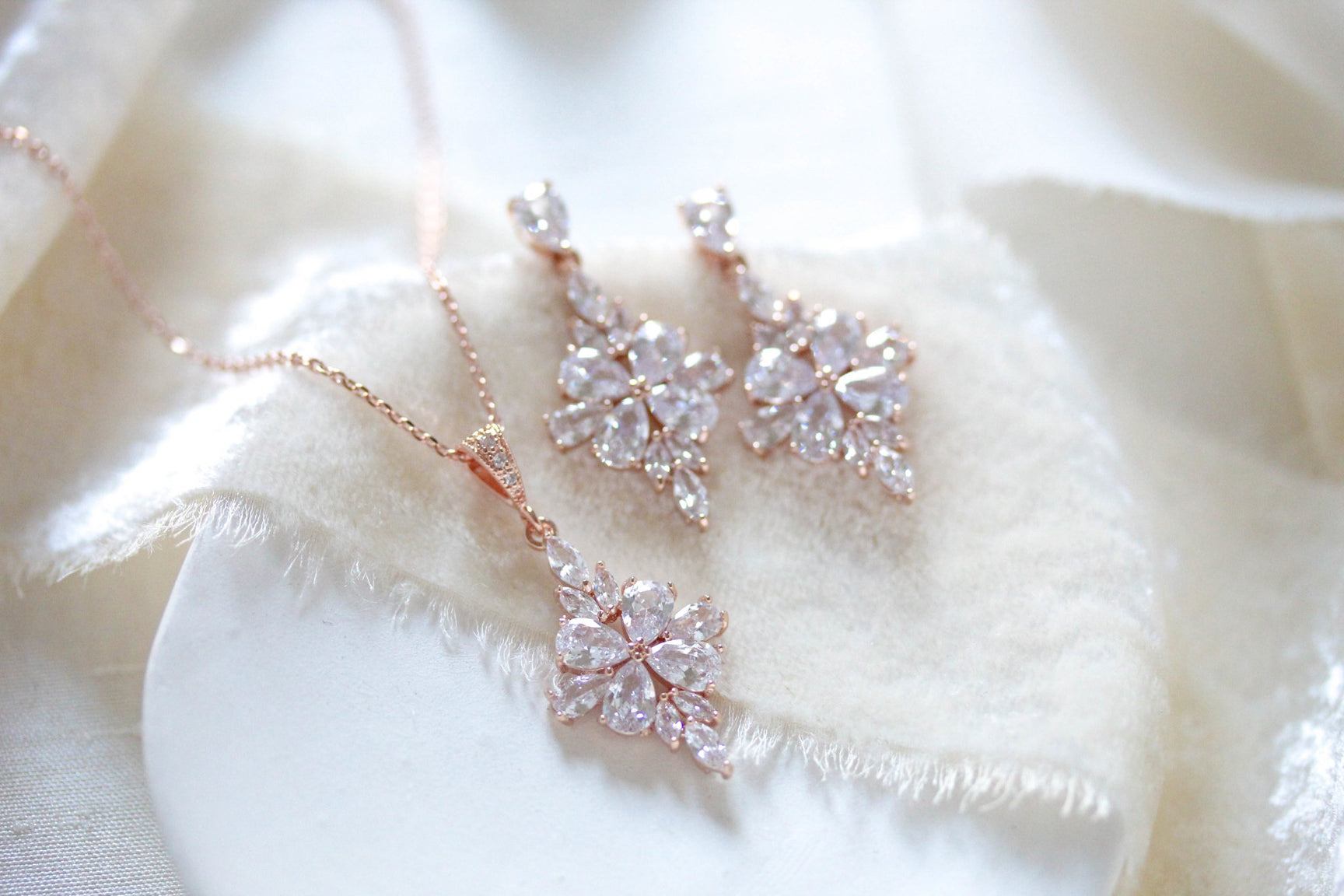 Simple rose gold bridal or bridesmaid jewelry set - SUMMER – Treasures ...